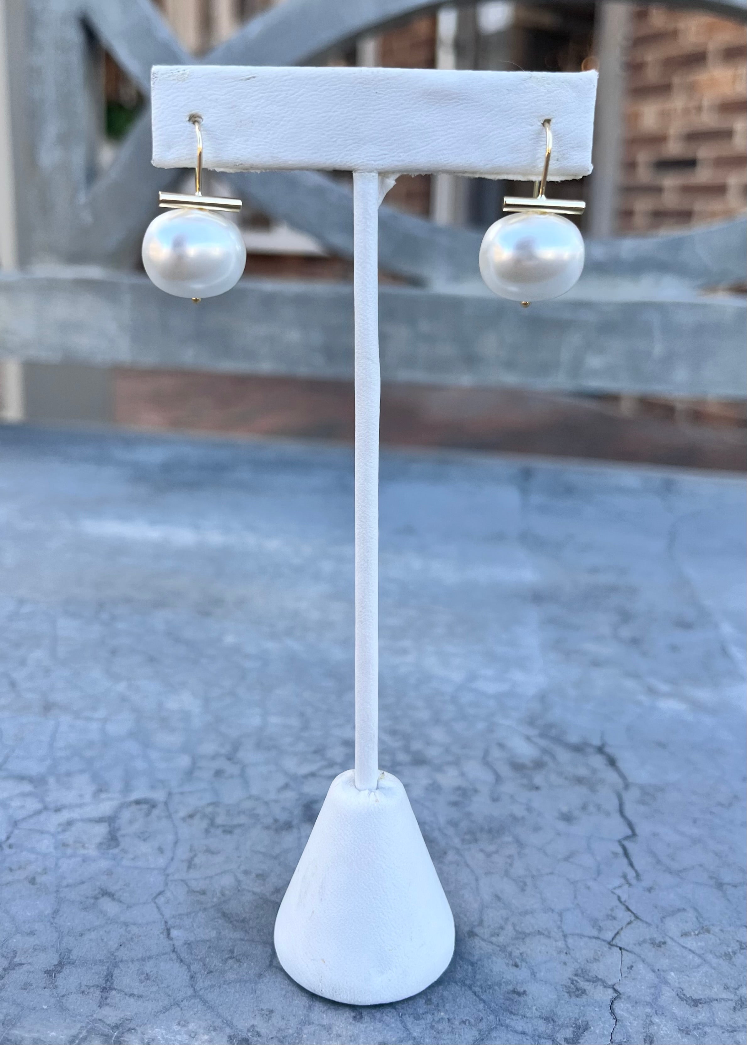 Pebble Pearl and Gold Bar Earrings – Ginger Howard Selections